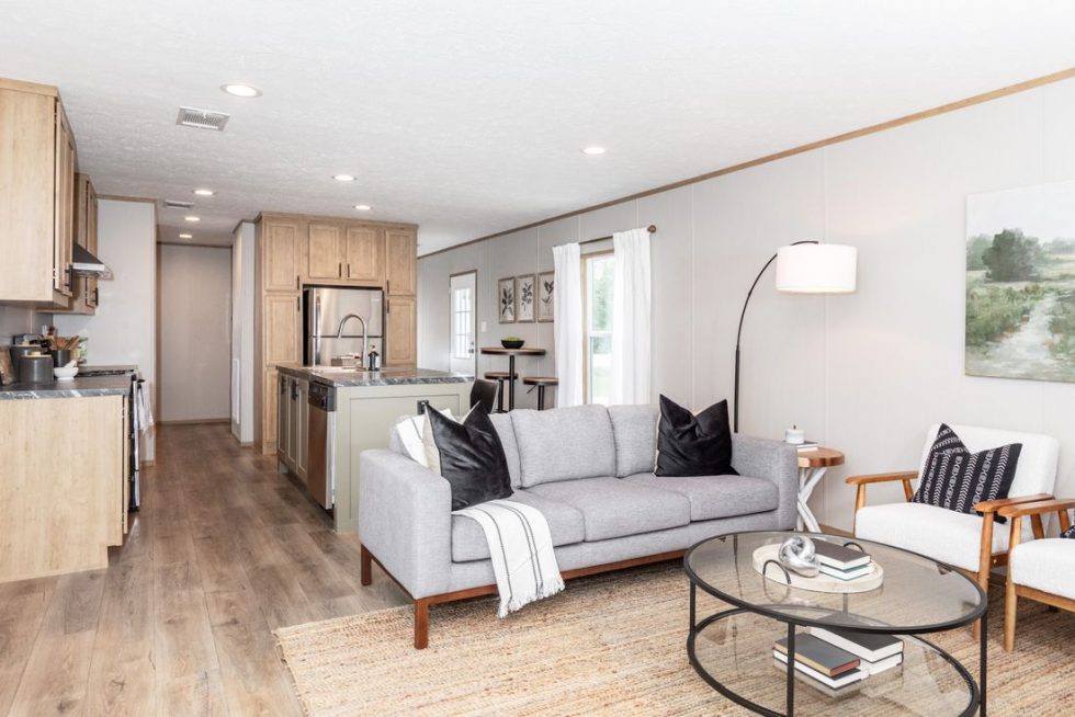 Clayton Homes - M and M Mobile Homes