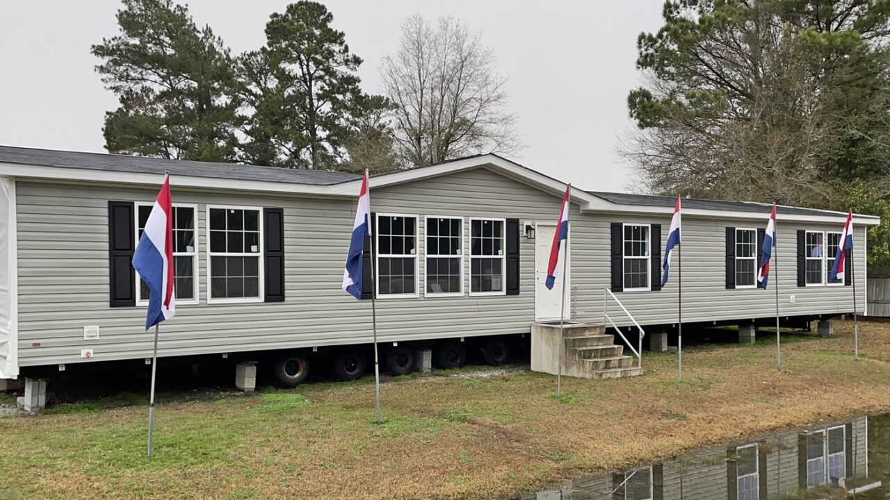 Champion Homes - M and M Mobile Homes